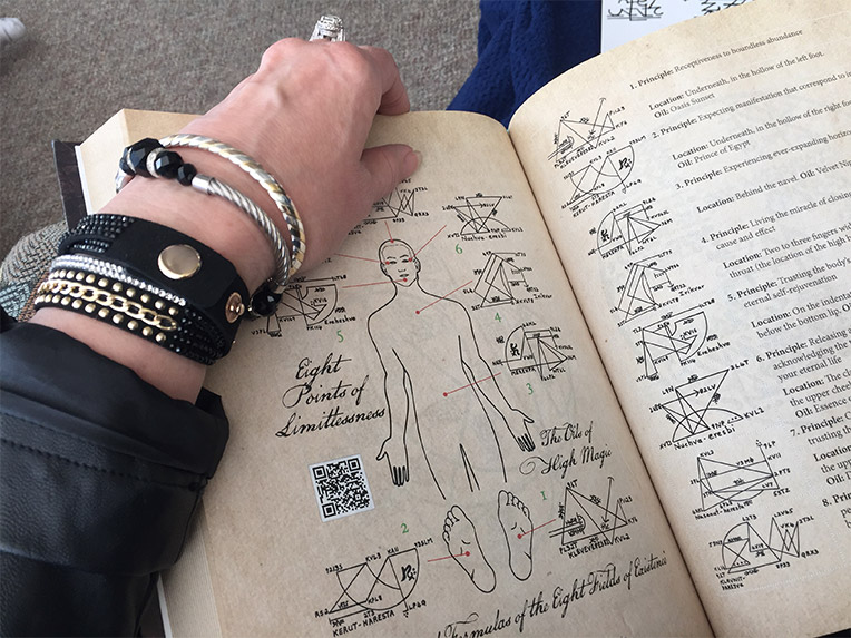 The Book of High Magic Arrives in Newport ★Almine